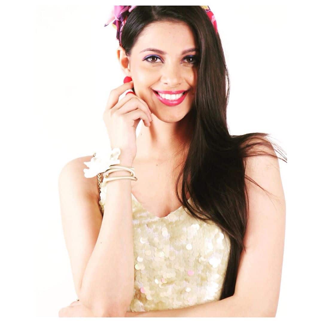 Alice Kaushik Wiki, Biography, Boyfriend, Age, Height, Family and More ...