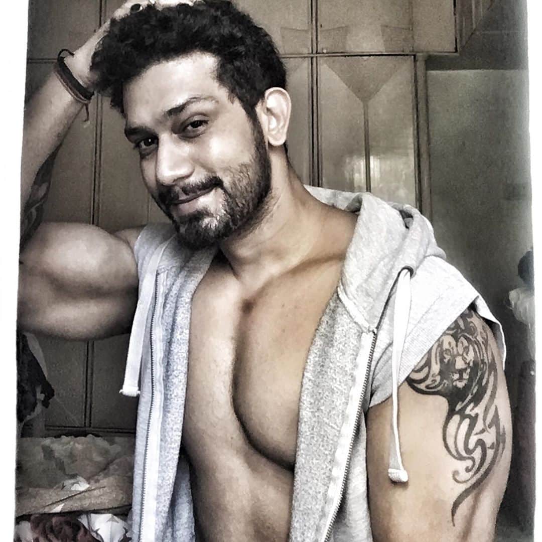 Vineet Kumar Chaudhary (Actor) Age, Height, Wife, Biography and more - GrandPeoples