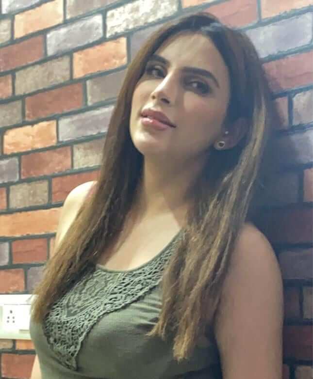 Mansi Sharma Age, Husband, Son, Biography, and More - GrandPeoples ...