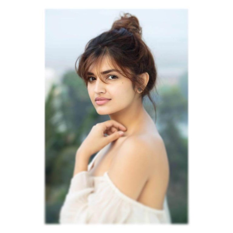 Tara Alisha Berry (Actress) Age, Height, Weight, Wiki, Biography, and ...