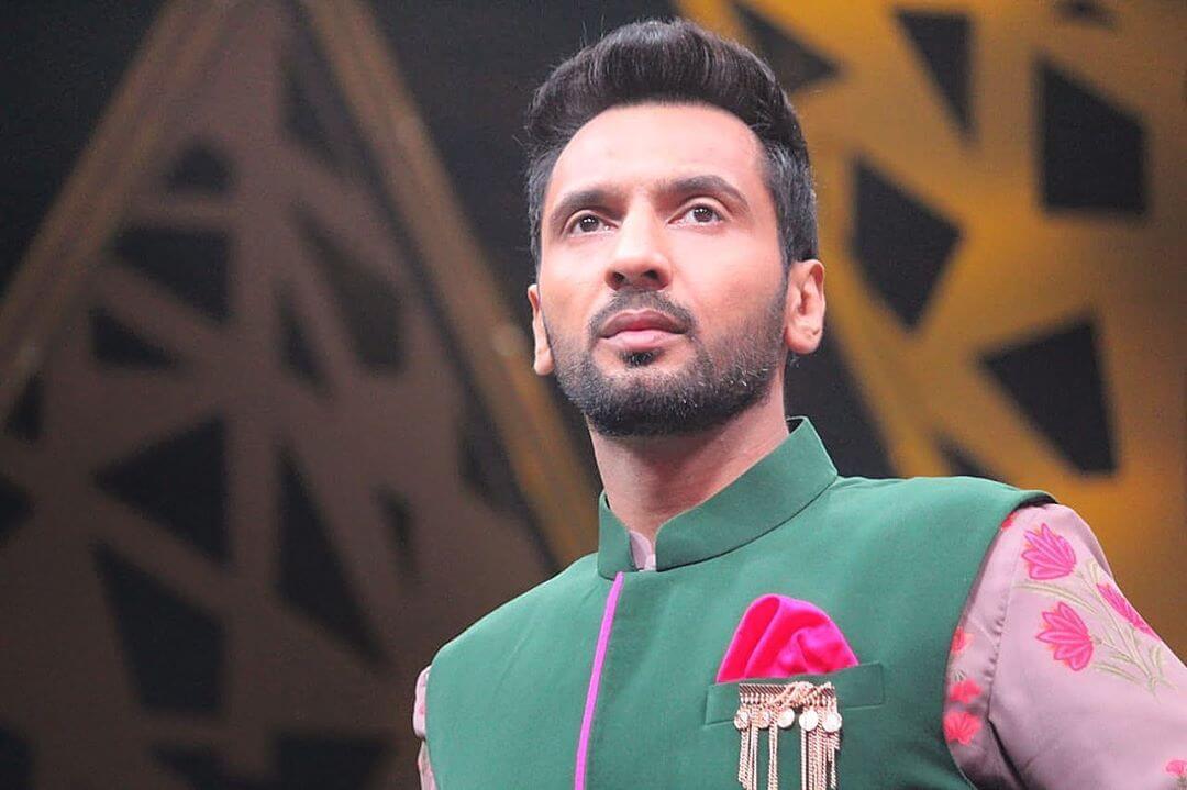 Punit Pathak Age, Height, Wife, Girlfriend, Biography, and More ...