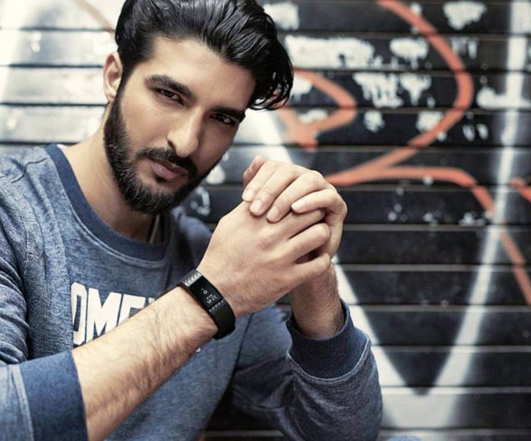 Rohman Shawl Age, Wife, Height, Girlfriend, Religion, Movies, Biography ...