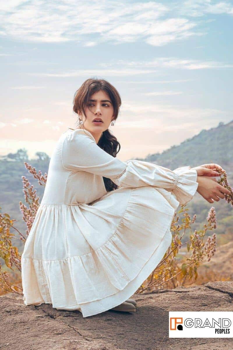 Sonia Rathee Age, Height, Husband, Biography, Wiki, and More - GrandPeoples