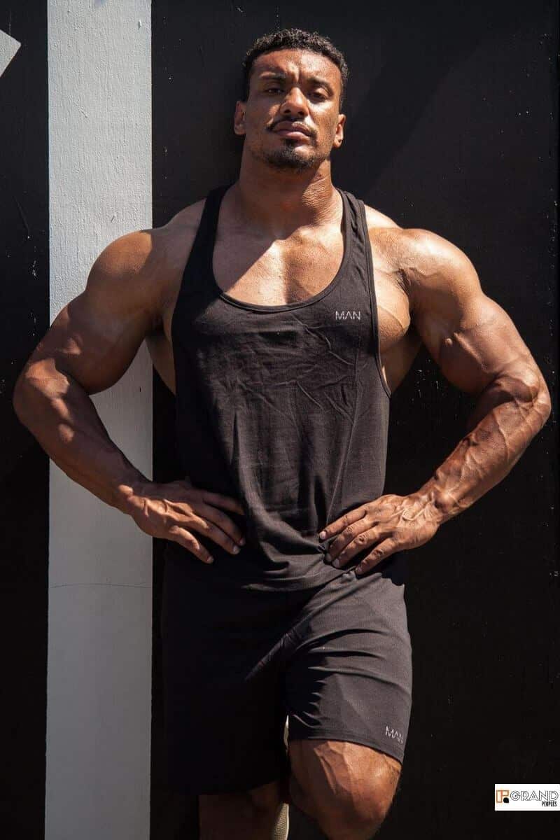 Larry Wheels Age, Height, Weight, Net Worth, Girlfriend, Biography ...