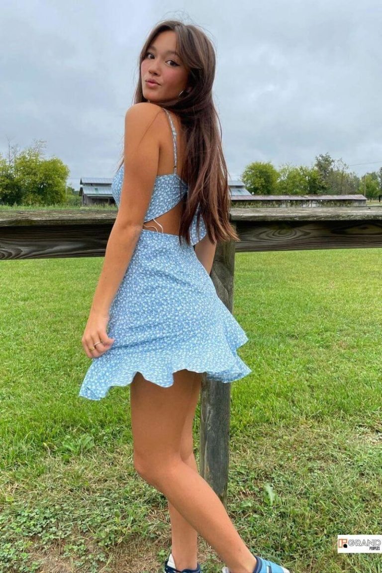 Lily Chee Age, Height, Boyfriend, Net Worth, Biography, Wiki, and More ...