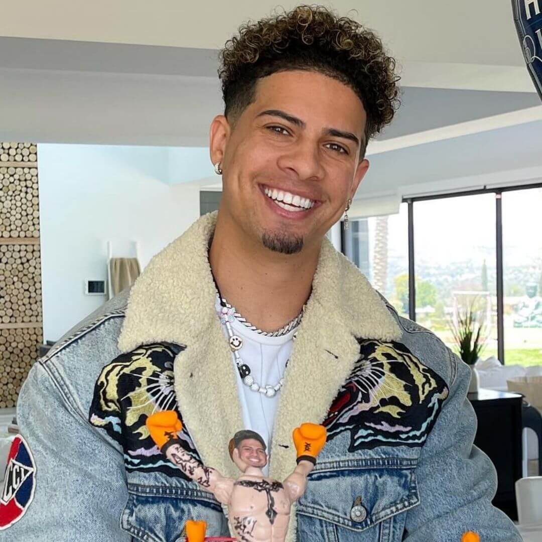 Austin Mcbroom Age, Height, Net Worth, Biography, Wiki, and More ...